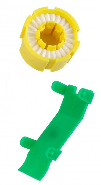 Halkey Roberts Alpha super bobbin and 'dog clip' - Marine Warehouse Ltd